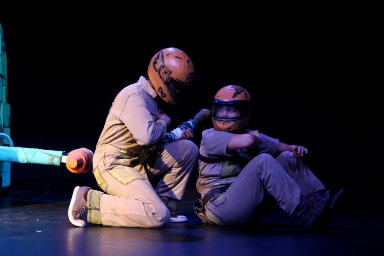 INFOARTES – Últimas dos funciones de “Los Cosmonautas y La Galaxia ... INFOARTES – Últimas dos funciones de “Los Cosmonautas y La Galaxia ...